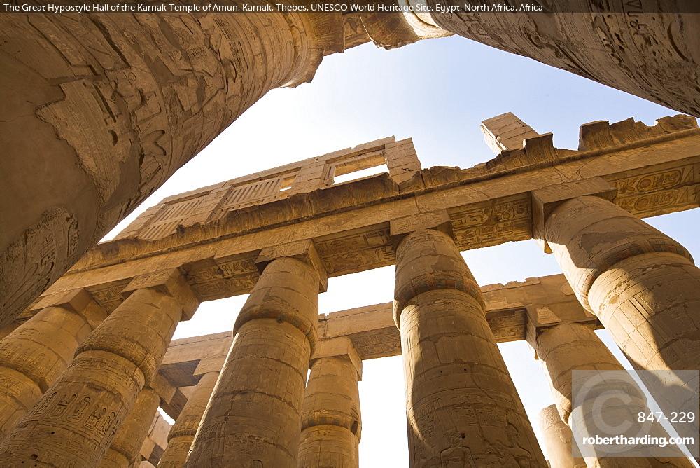 Hypostyle Hall Resources :: Massive Papyrus Columns Of The Great